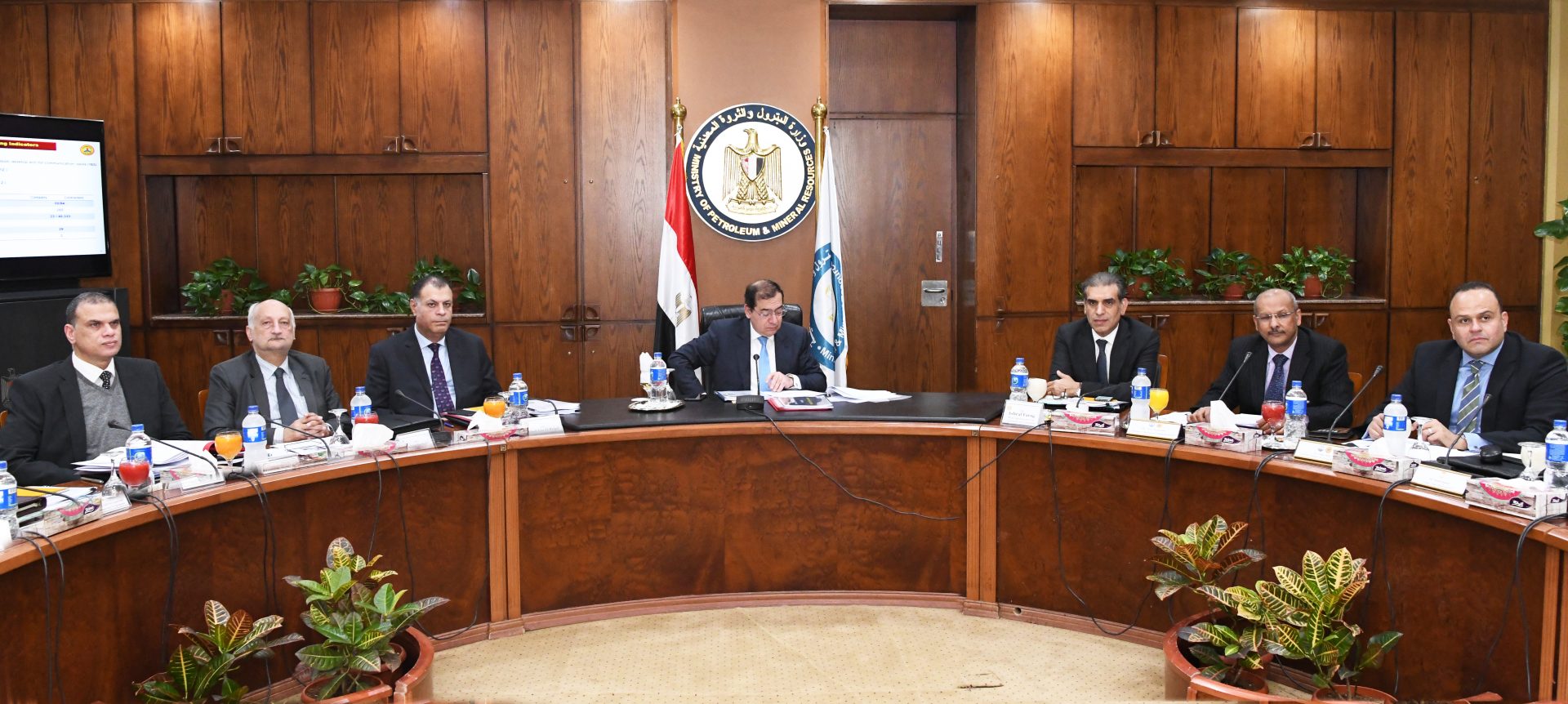 El Molla Reviews Rashpetco’s Budget for FY 2019/20- 2020/21 | Egypt Oil ...