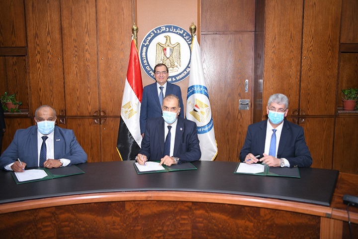 ASORC, Enppi, Petrojet Sign MoU for New Atmospheric Distillation ...