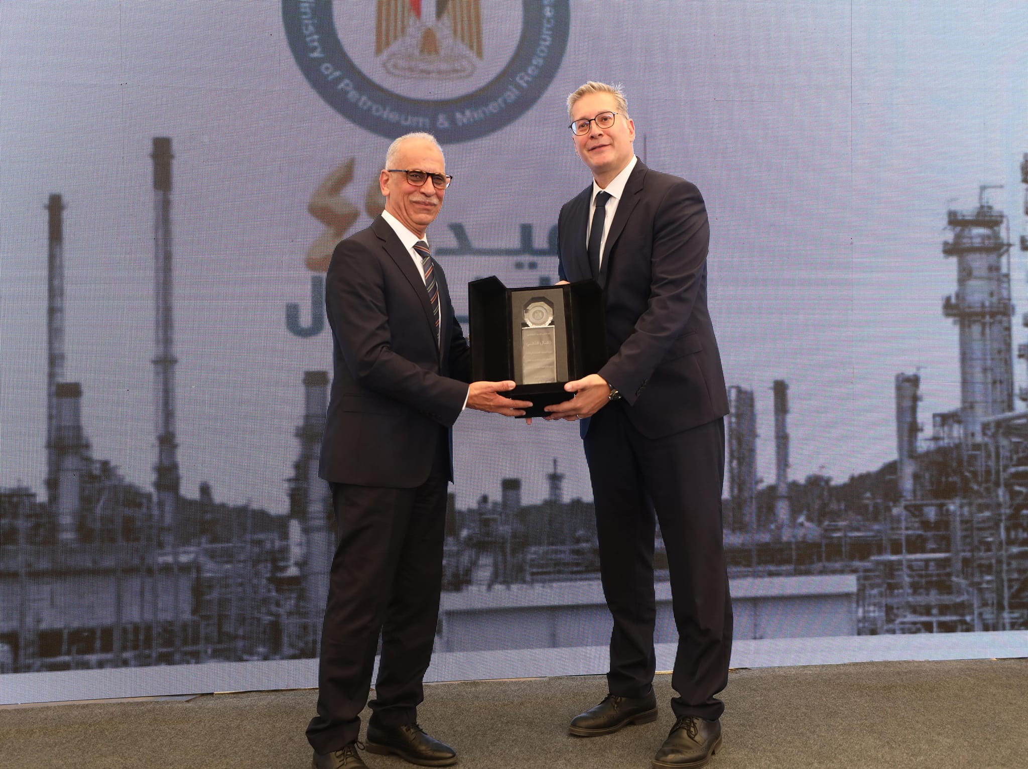 Badawi Honors Distinguished Leaders in the Petroleum Sector | Egypt Oil ...