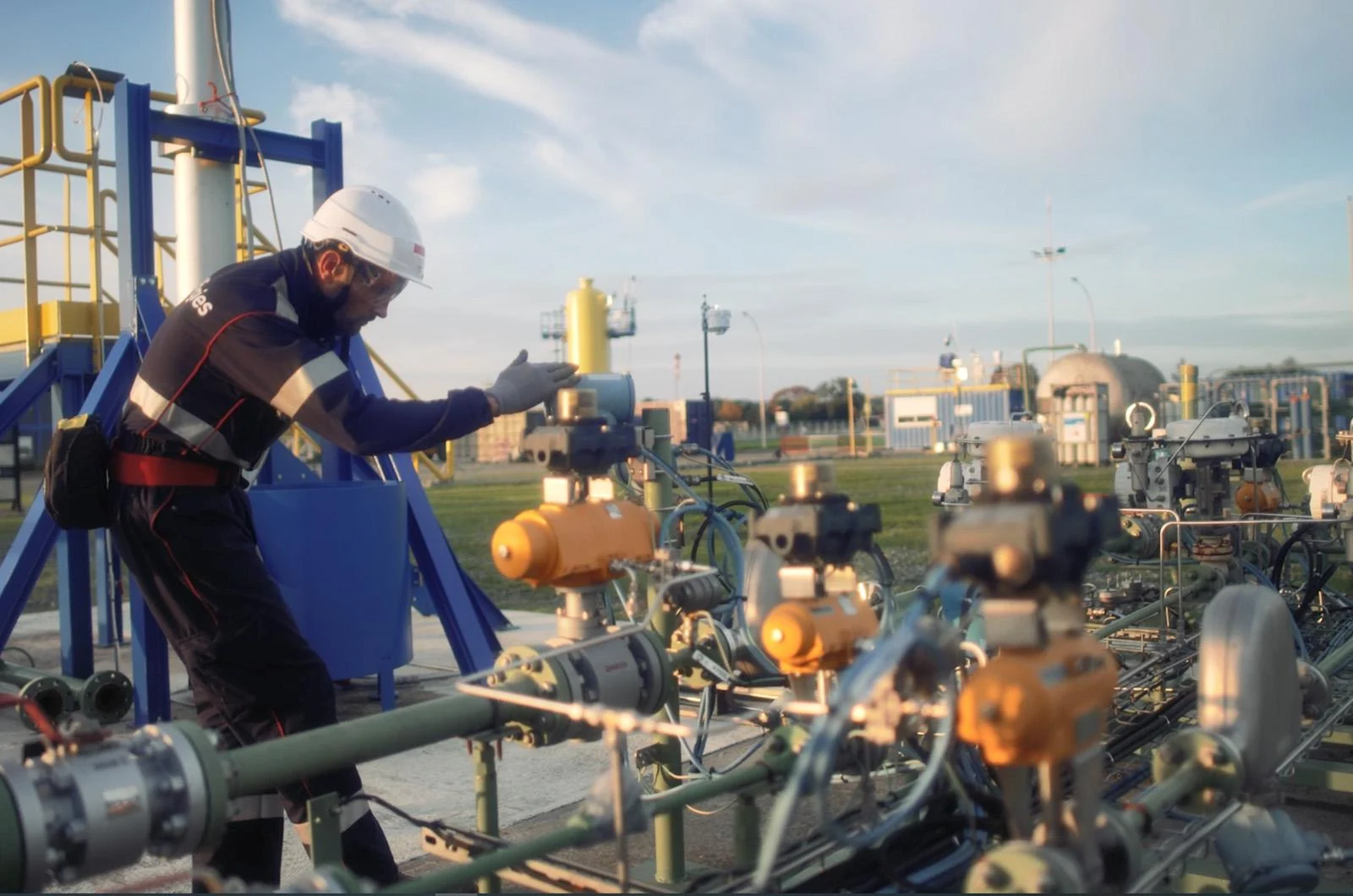 TotalEnergies Acquires Stakes in PETRONAS Malaysian and Indonesian ...